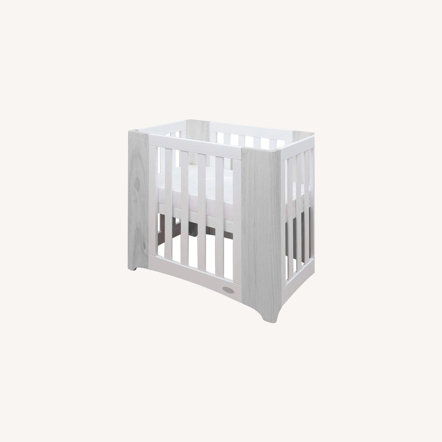 Cocoon 4 in 1 Crib - AptDeco