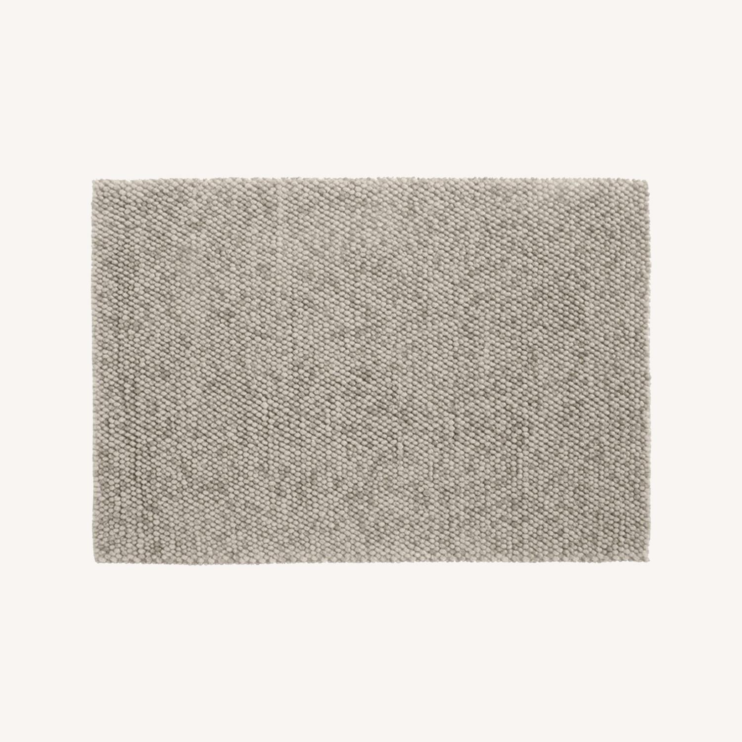 Hay 5.5x8' Peas Rug - AptDeco