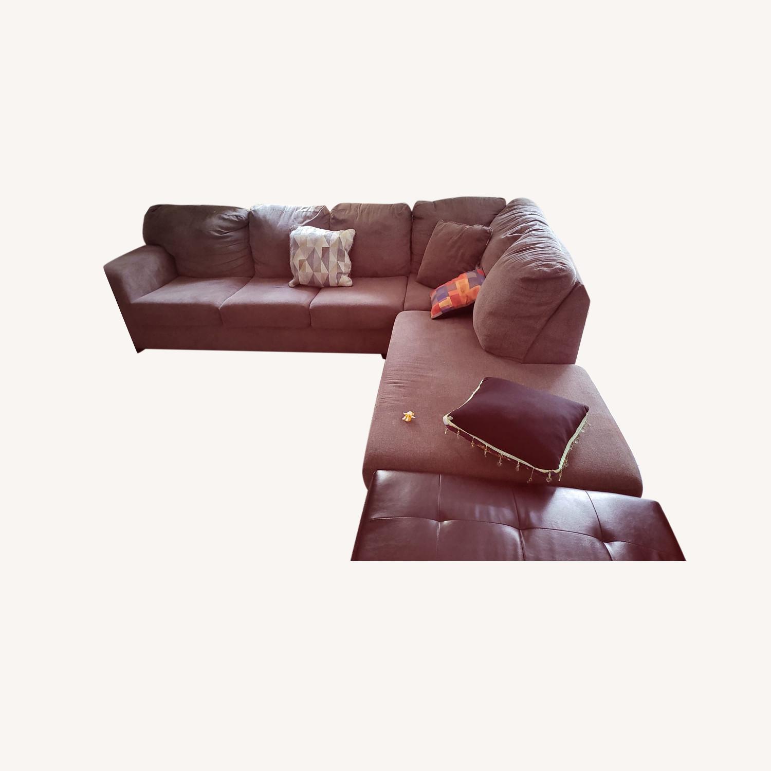 3 PC Sectional - AptDeco