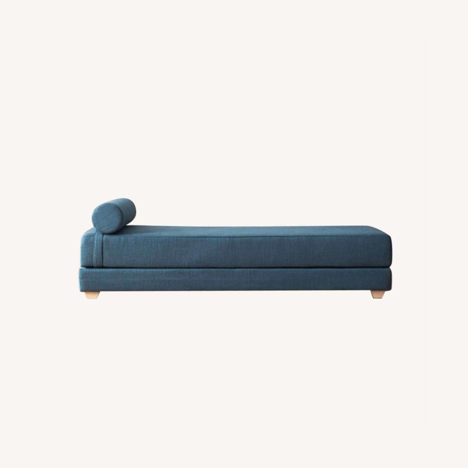 CB2 Lubi Daybed - Edessa (Turquoise) - AptDeco
