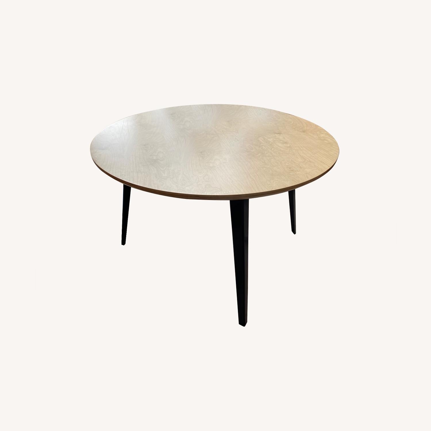 Floyd Round Dining Table - AptDeco