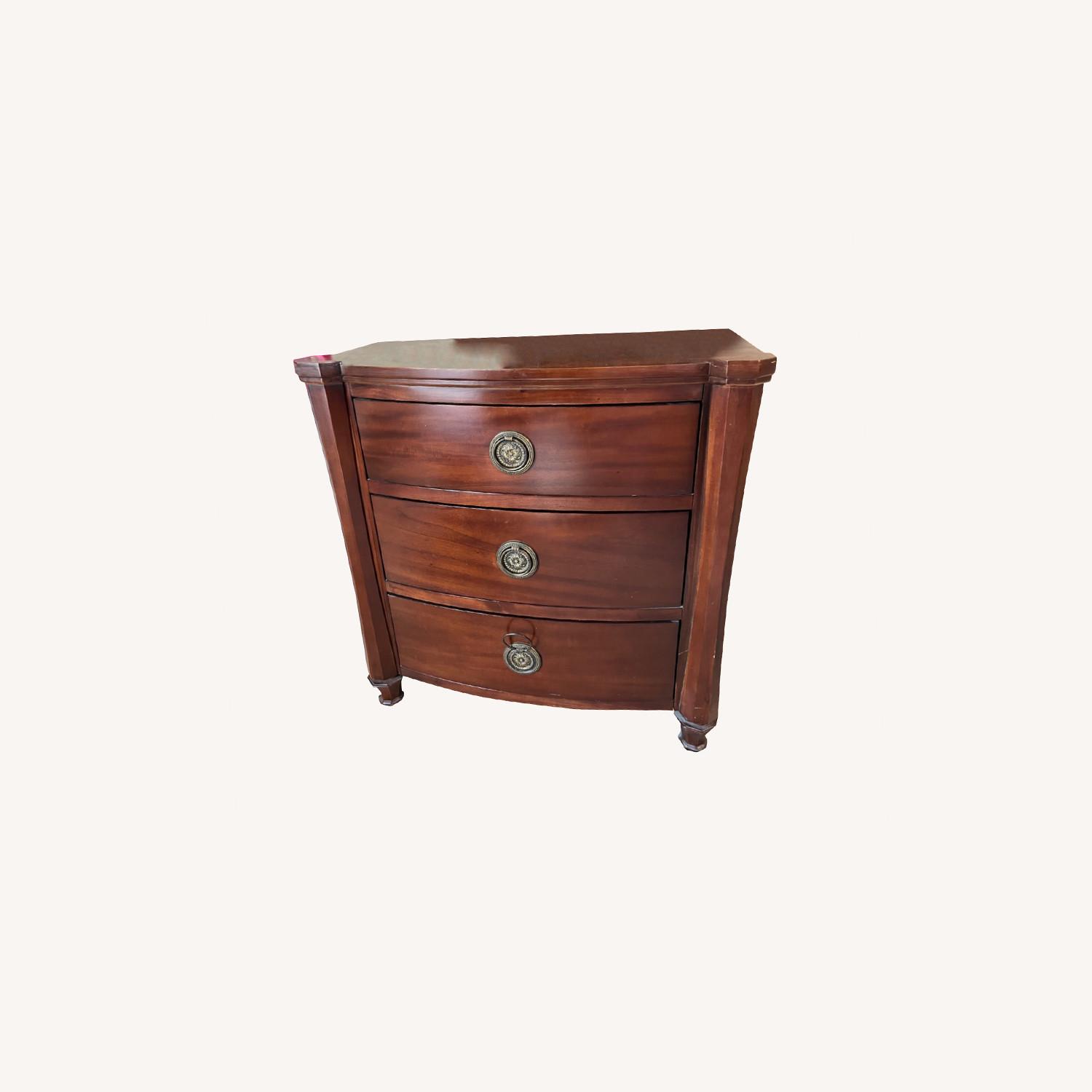 Peter Andrews End Table - AptDeco