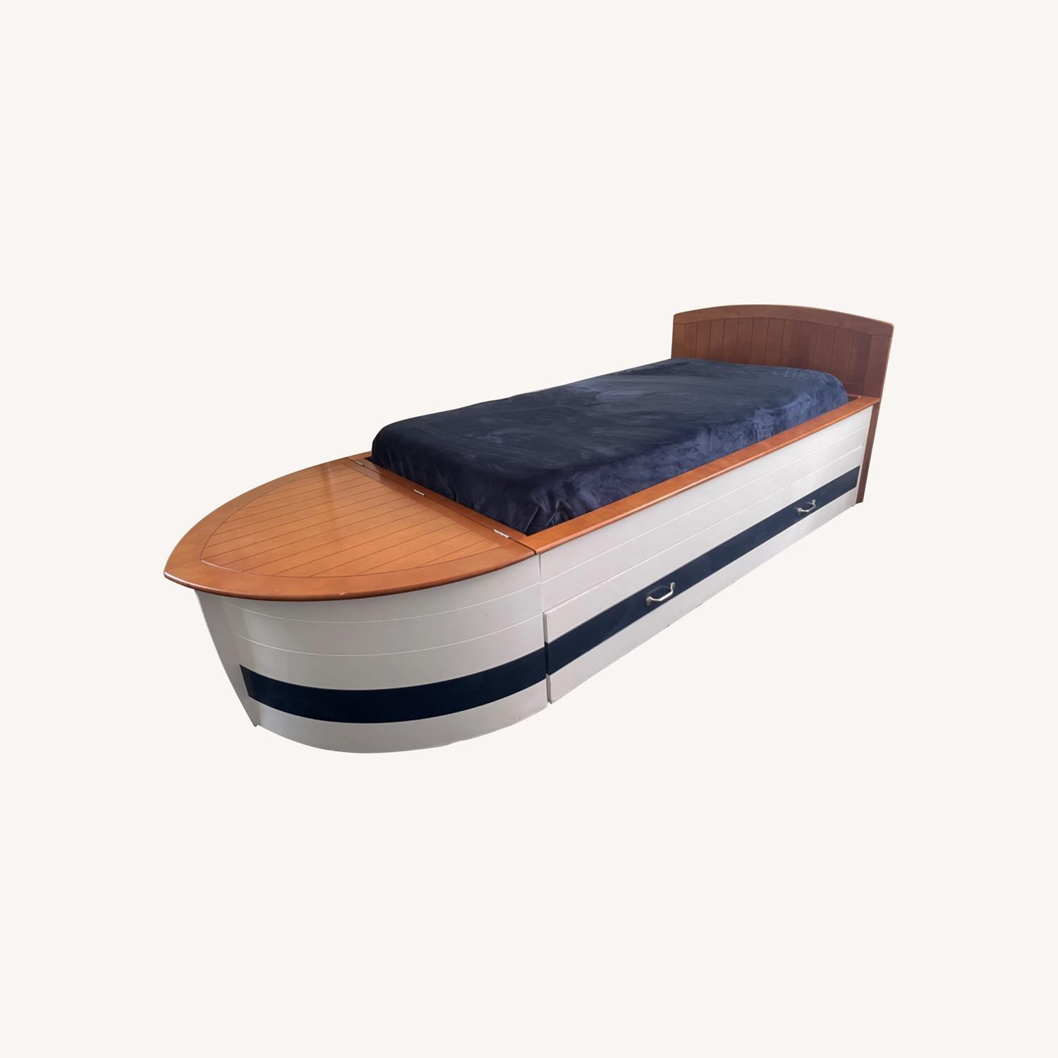 Fun Kids Captain Boat Bed with Trundle - AptDeco