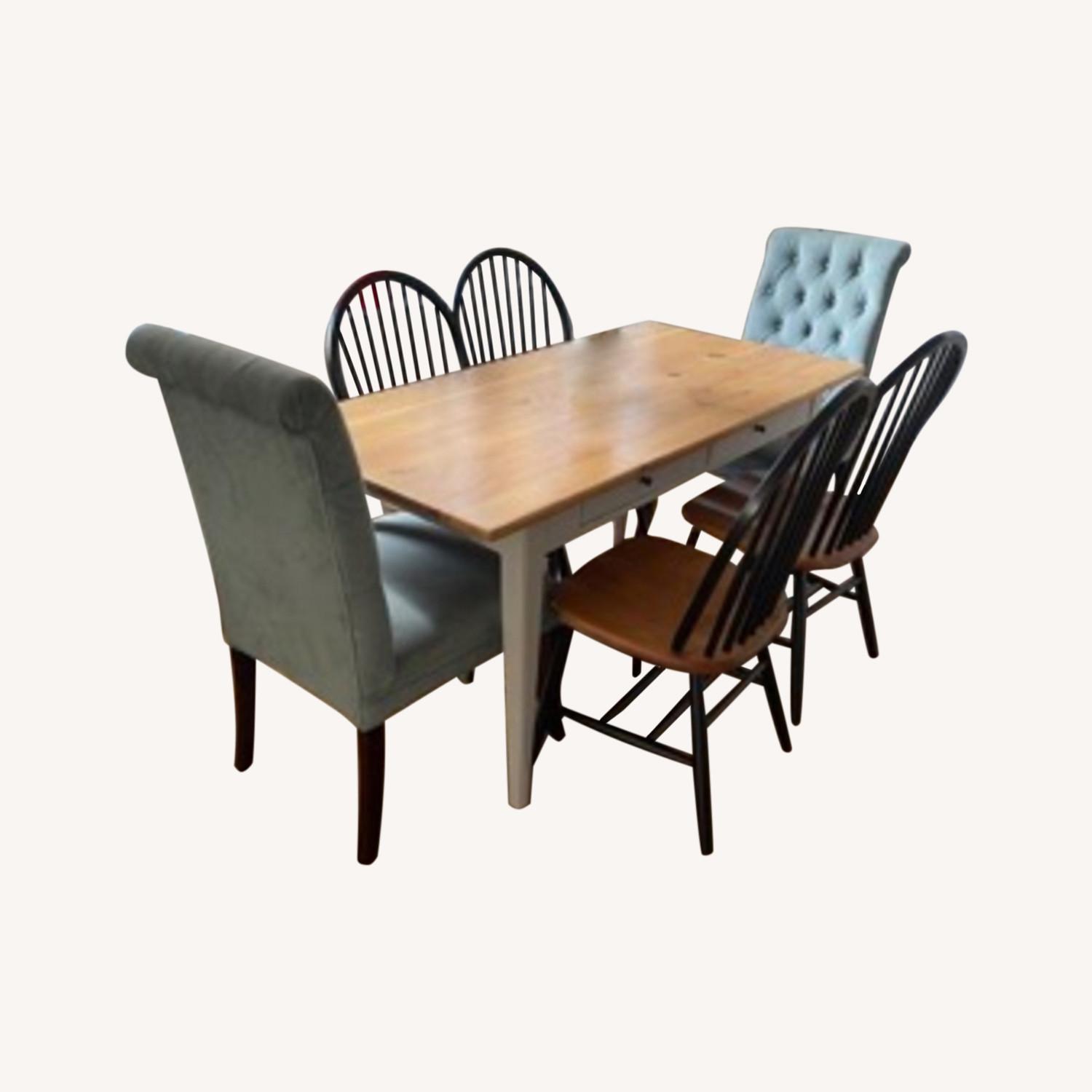 Dining Table Set - AptDeco