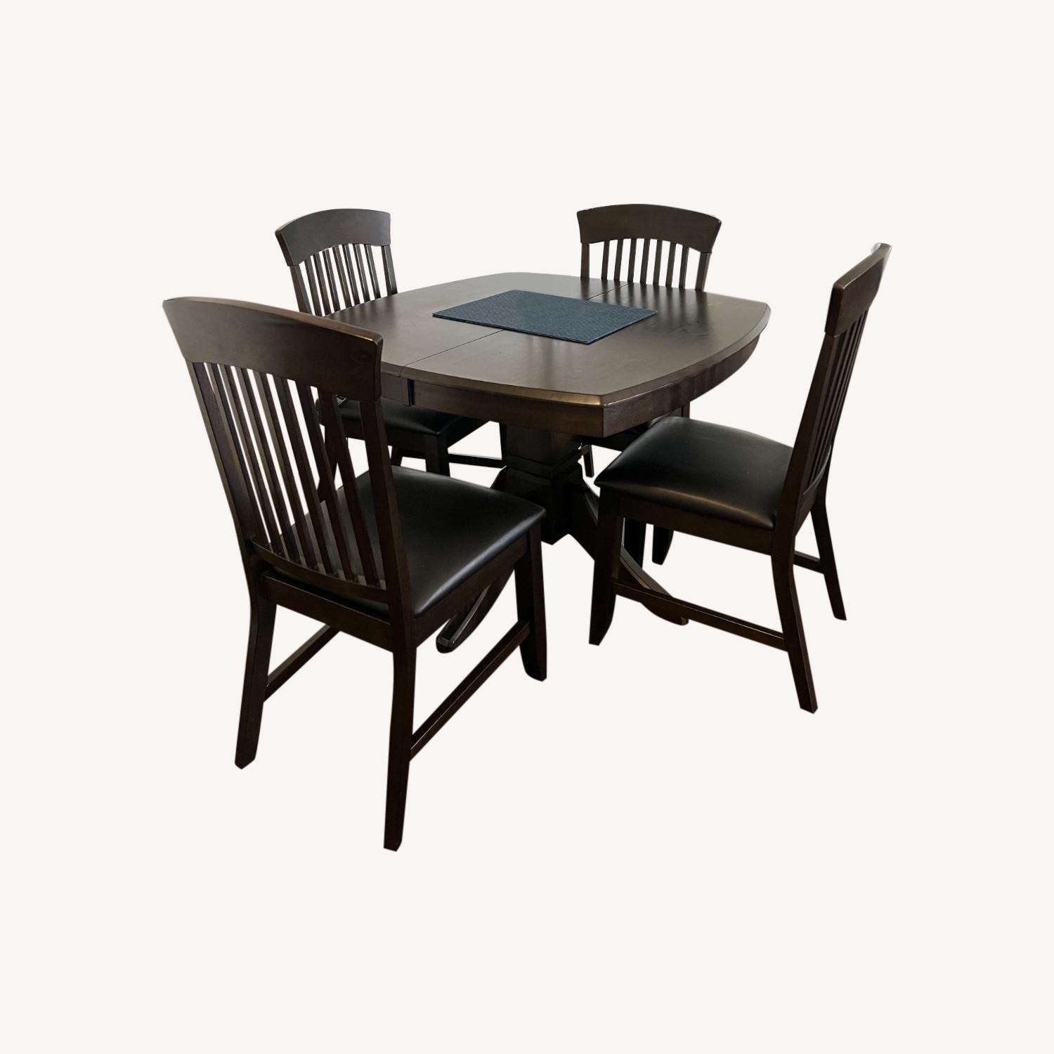 Everdeen 5 PC Expandable Dining Set - AptDeco