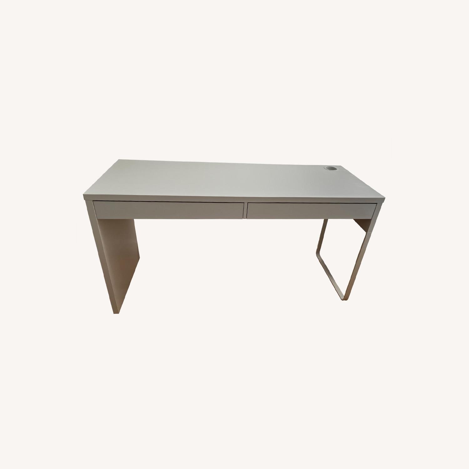 IKEA Micke Desk - AptDeco