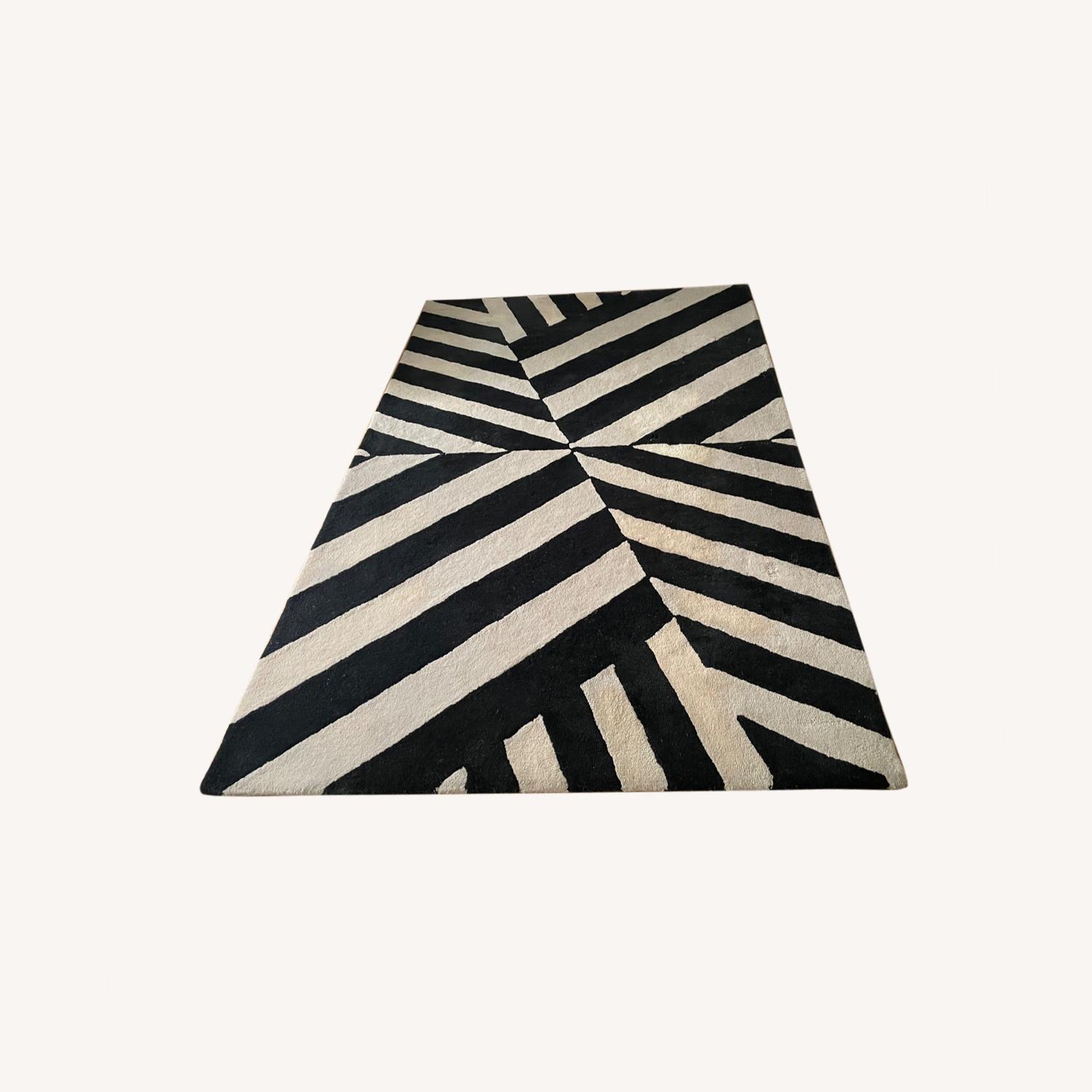 CB2 5x8 Changes Rug - Lenny Kravitz collection - AptDeco