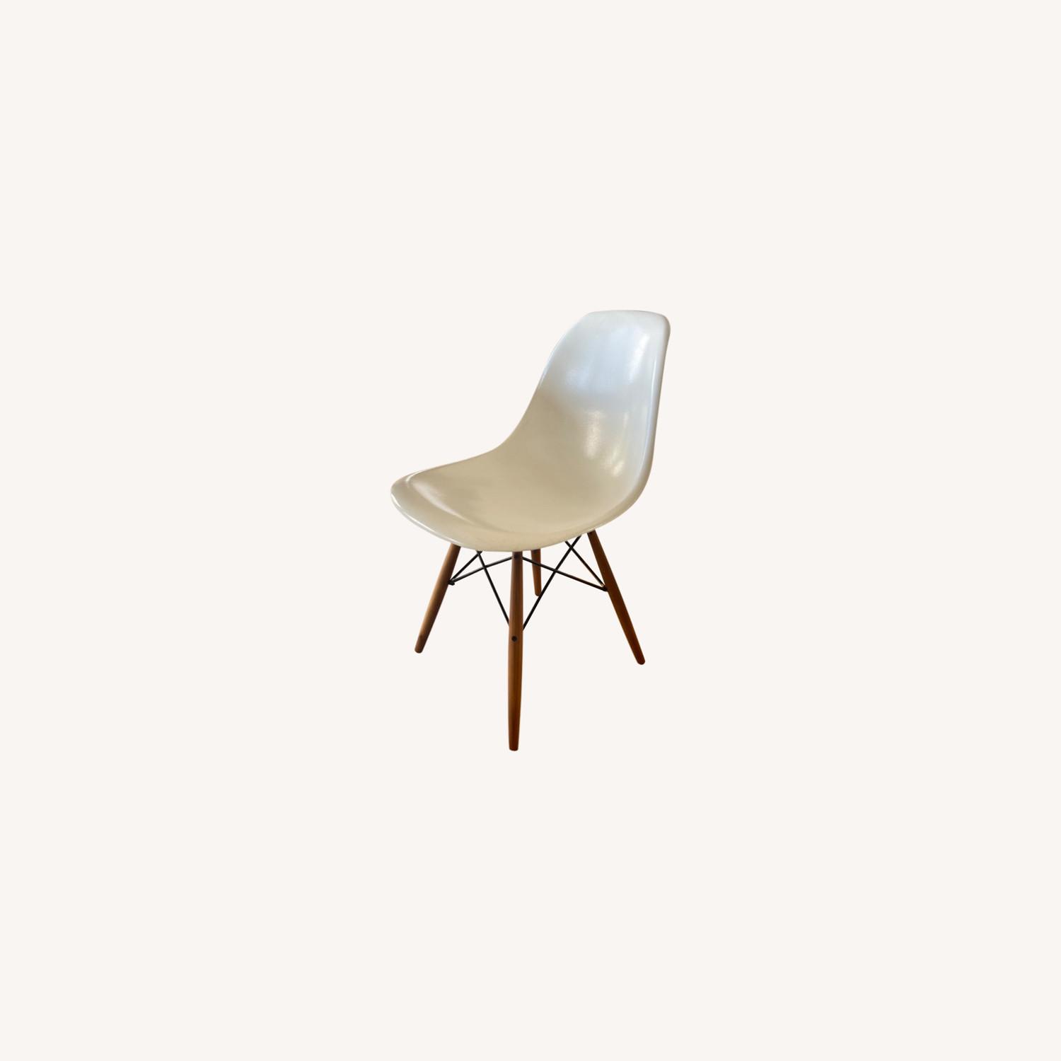 Modernica LA Dining Chairs - AptDeco
