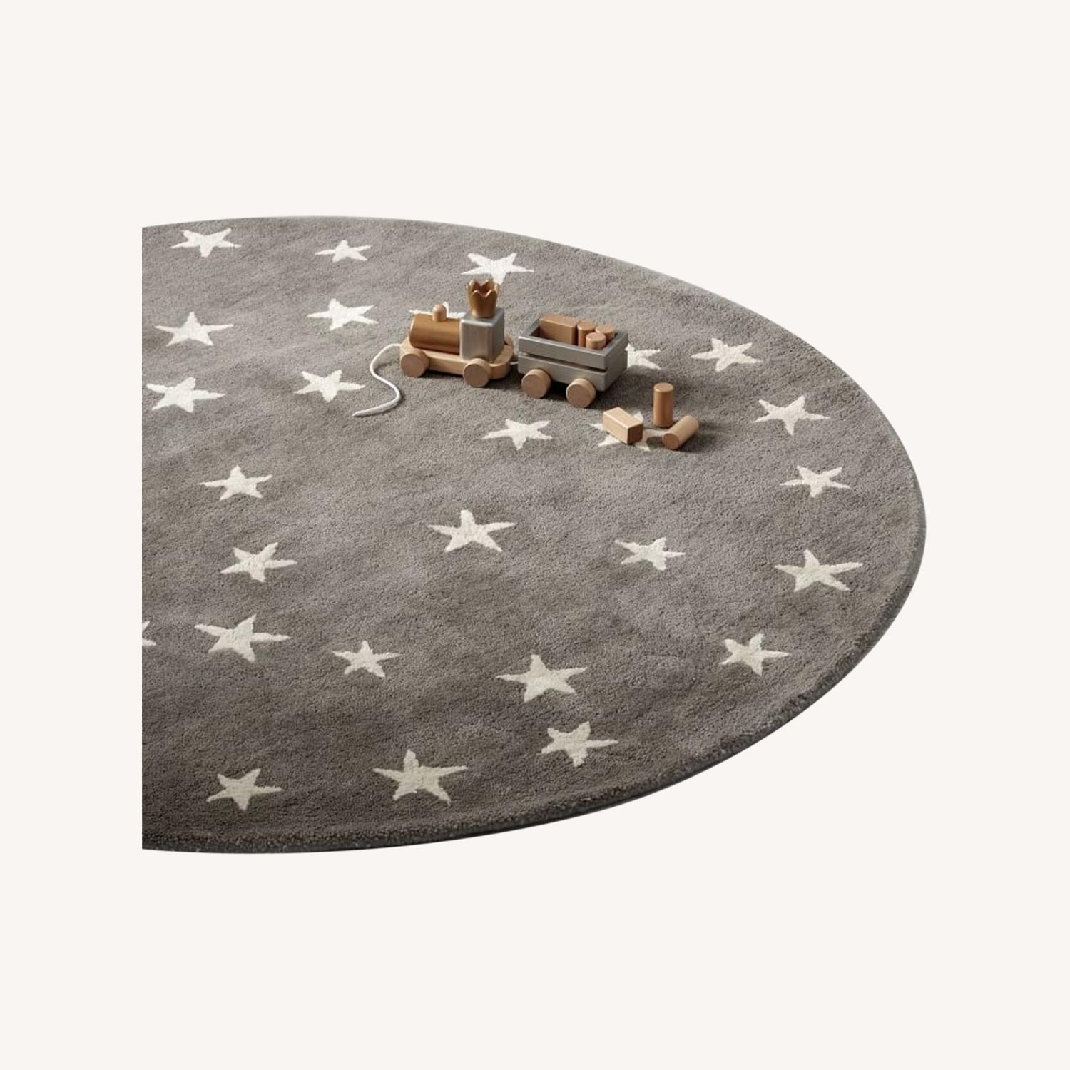 Pottery Barn Kids - Starry Skies Round Rug (gray) - AptDeco