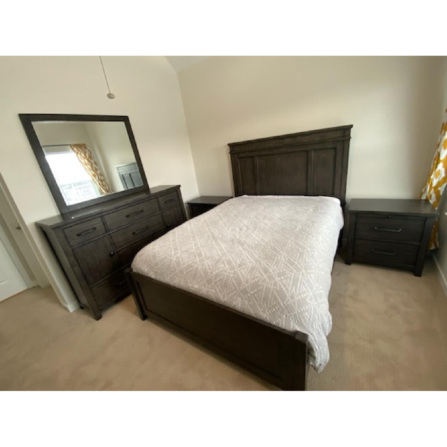 Dark Grey Queen Bed Set w Headboard and Footboard - AptDeco
