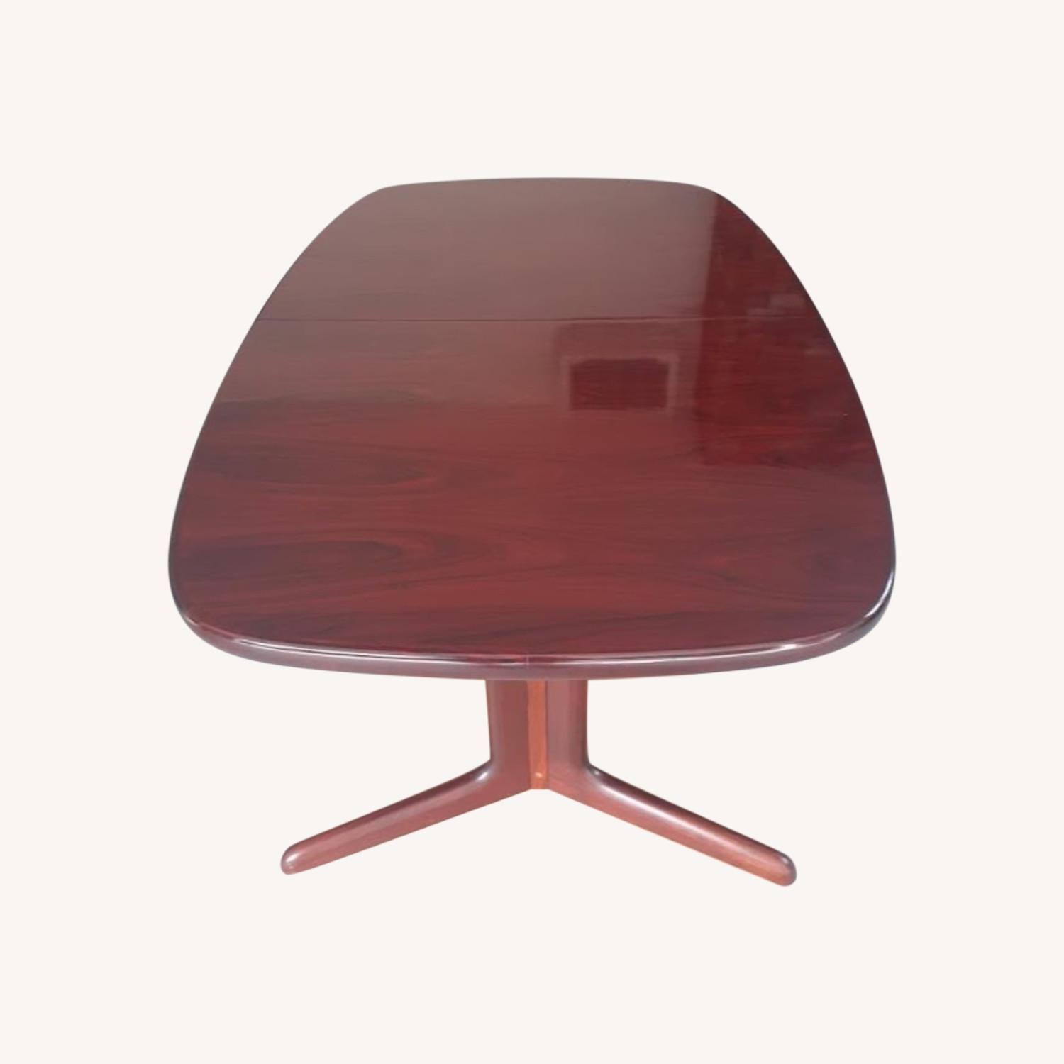 Cherry Wood Dining Set w Chairs + 2 Leaves - AptDeco