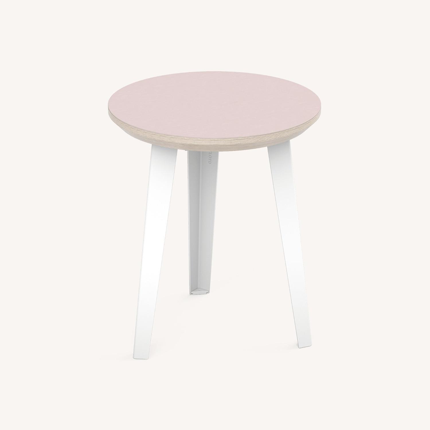 Floyd The Side Table - AptDeco