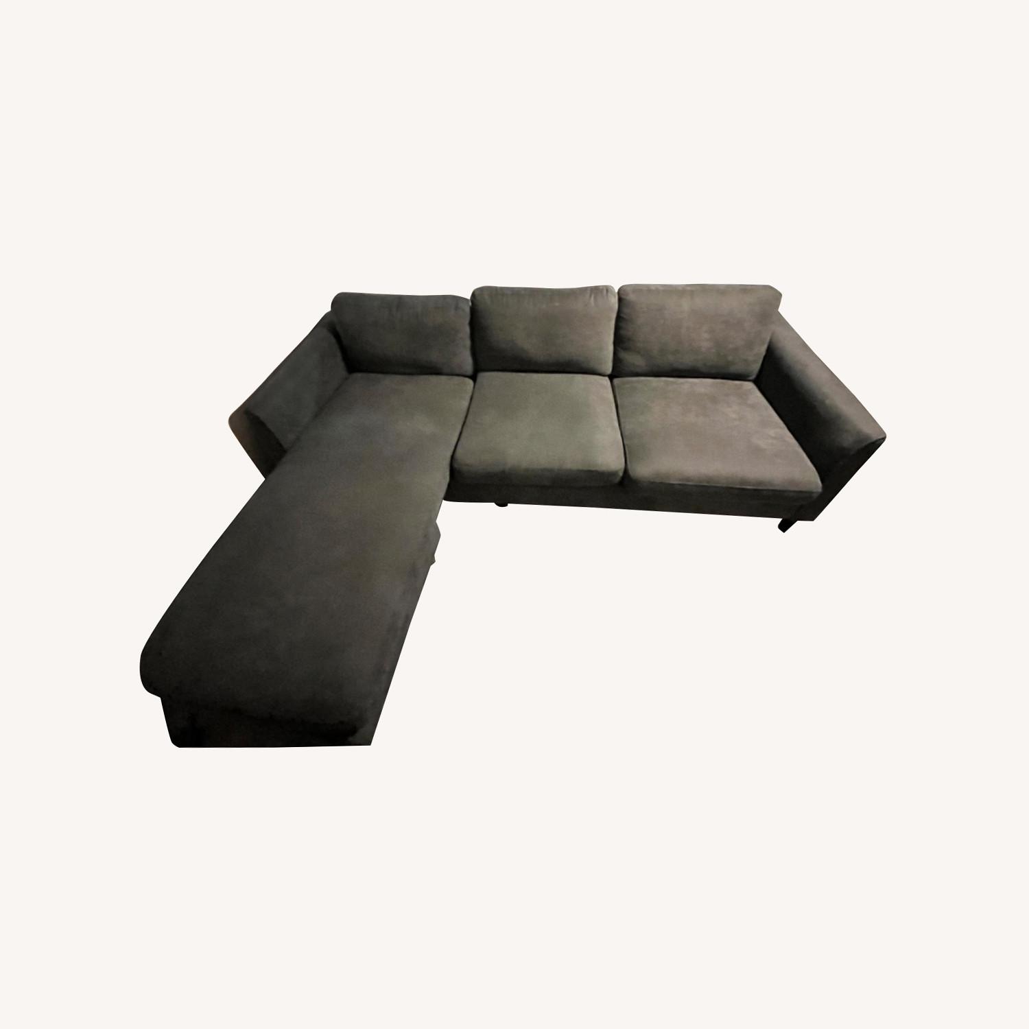 Right Facing Trudeau Sectional Couch