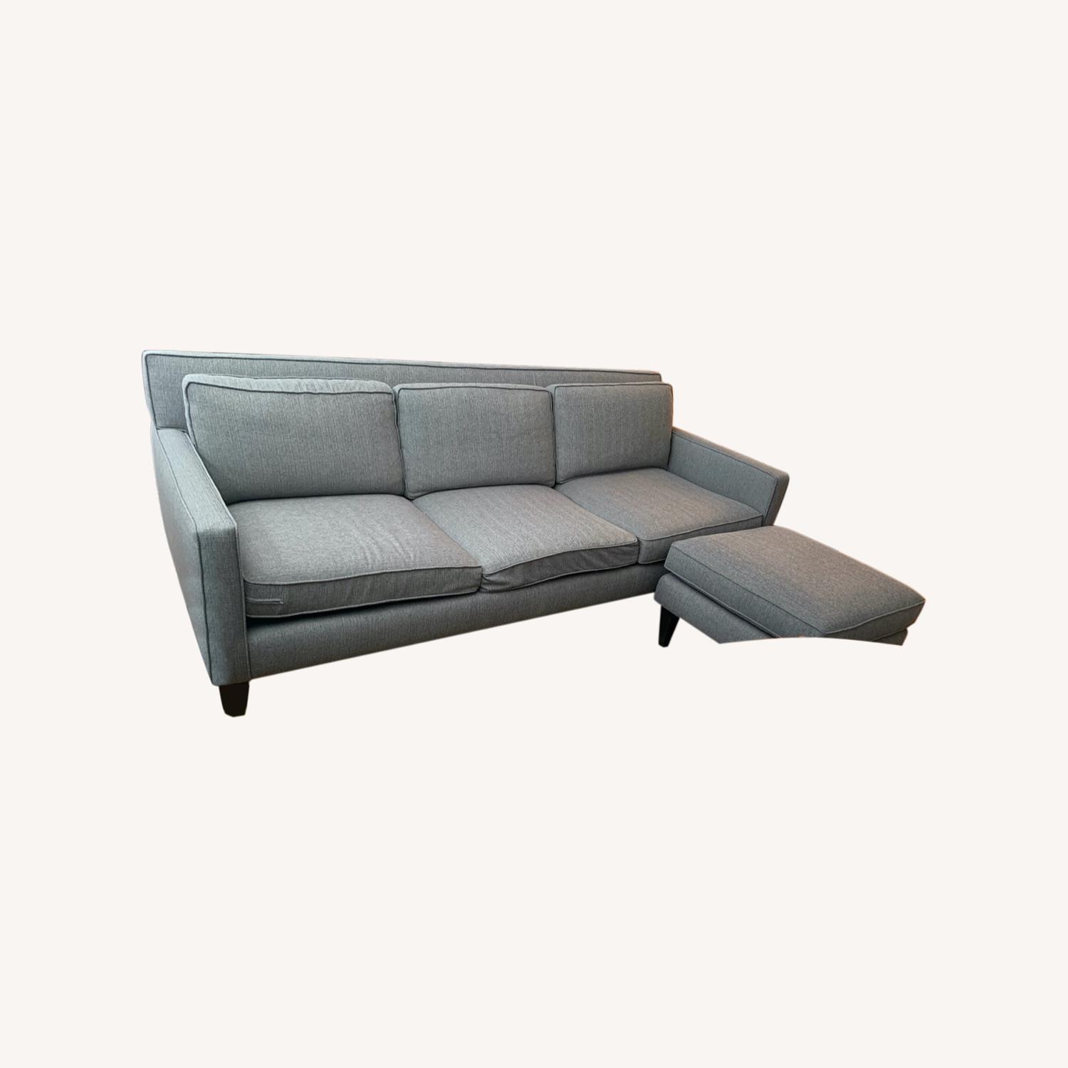 Crate & Barrel Rochelle Ottoman - AptDeco