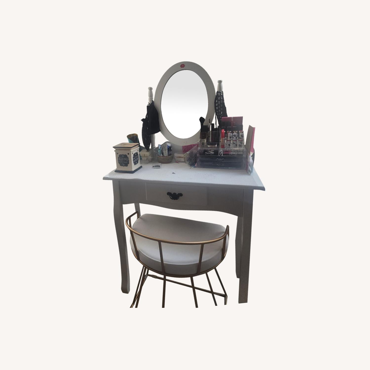 Walmart Princess White Vanity Set - AptDeco