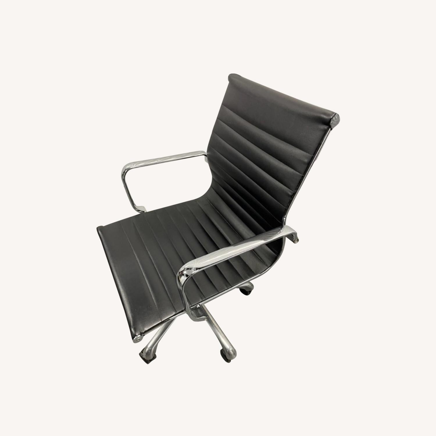 Woodstock Marketing Office Chair - AptDeco