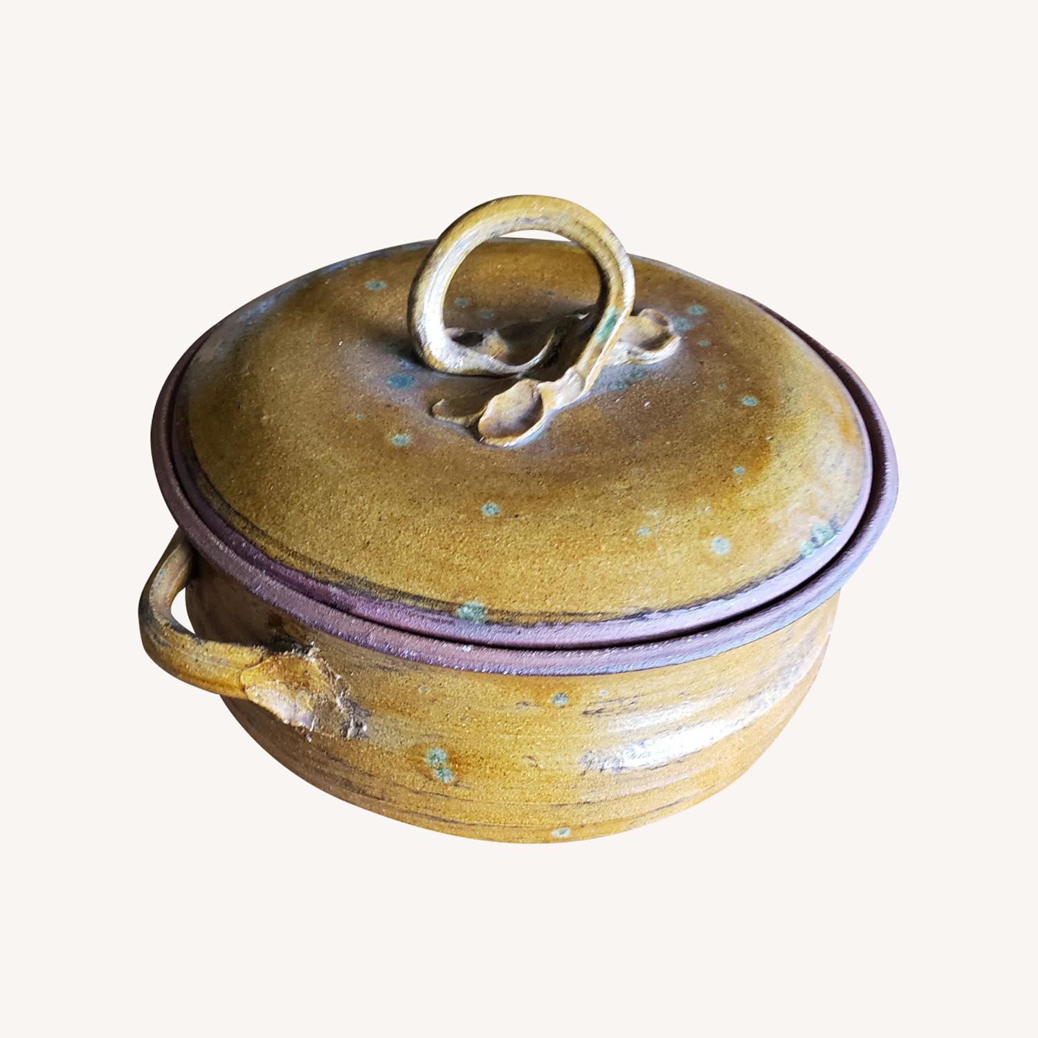 Glazed Rustic Style Clay Pot With Lid - AptDeco