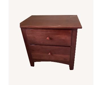 Broyhill Shaker-style Nightstand - AptDeco