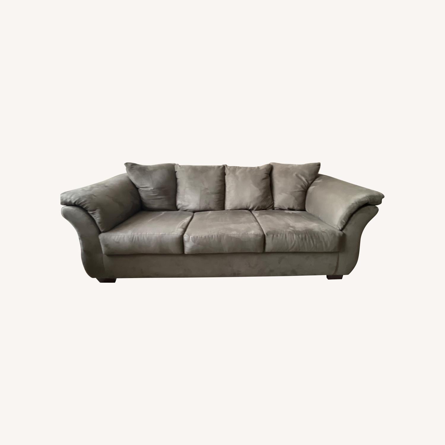 Ashley Cobblestone Darcy Sofa - AptDeco