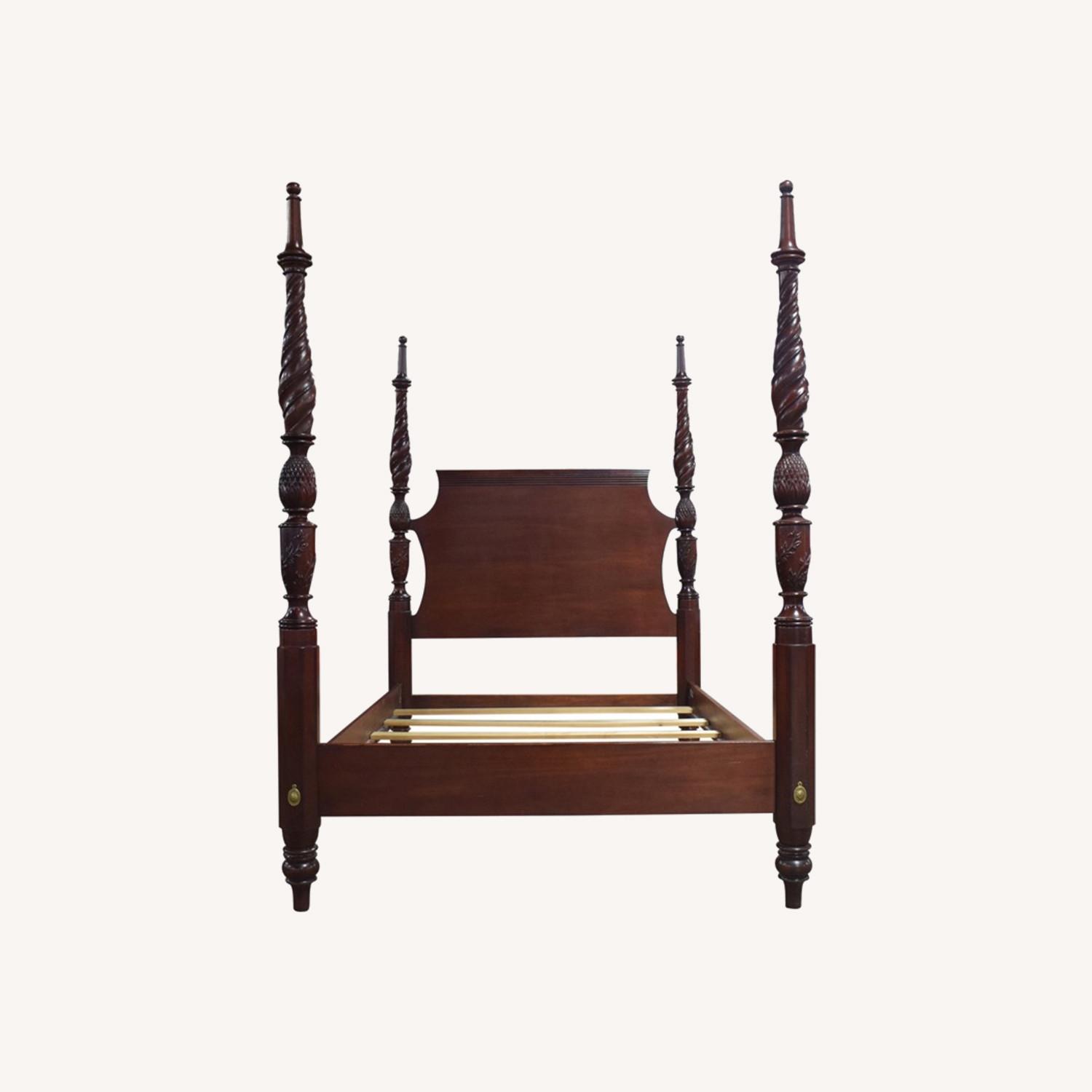 Lexington Solid Mahagony Queen Plantation Rice Bed - AptDeco