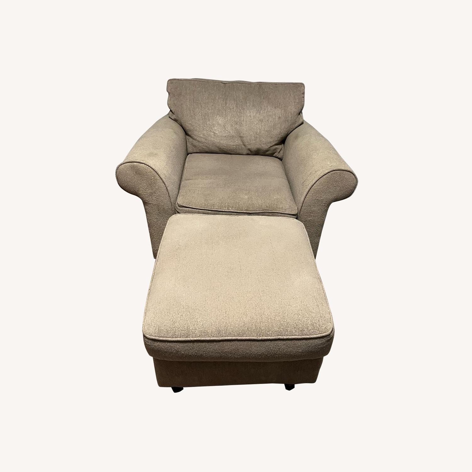 Havertys chair and ottoman store