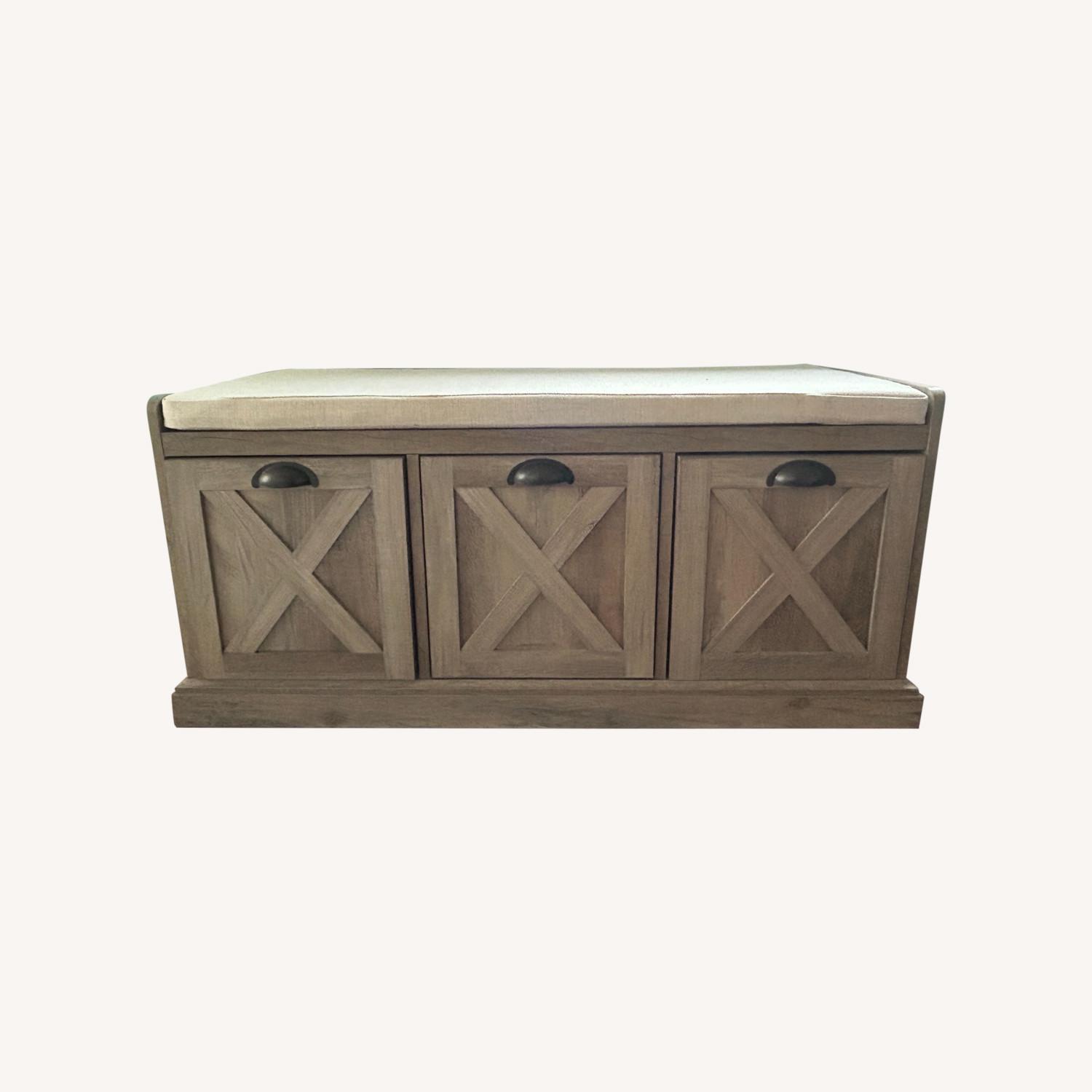 Wayfair Storage Bench - AptDeco