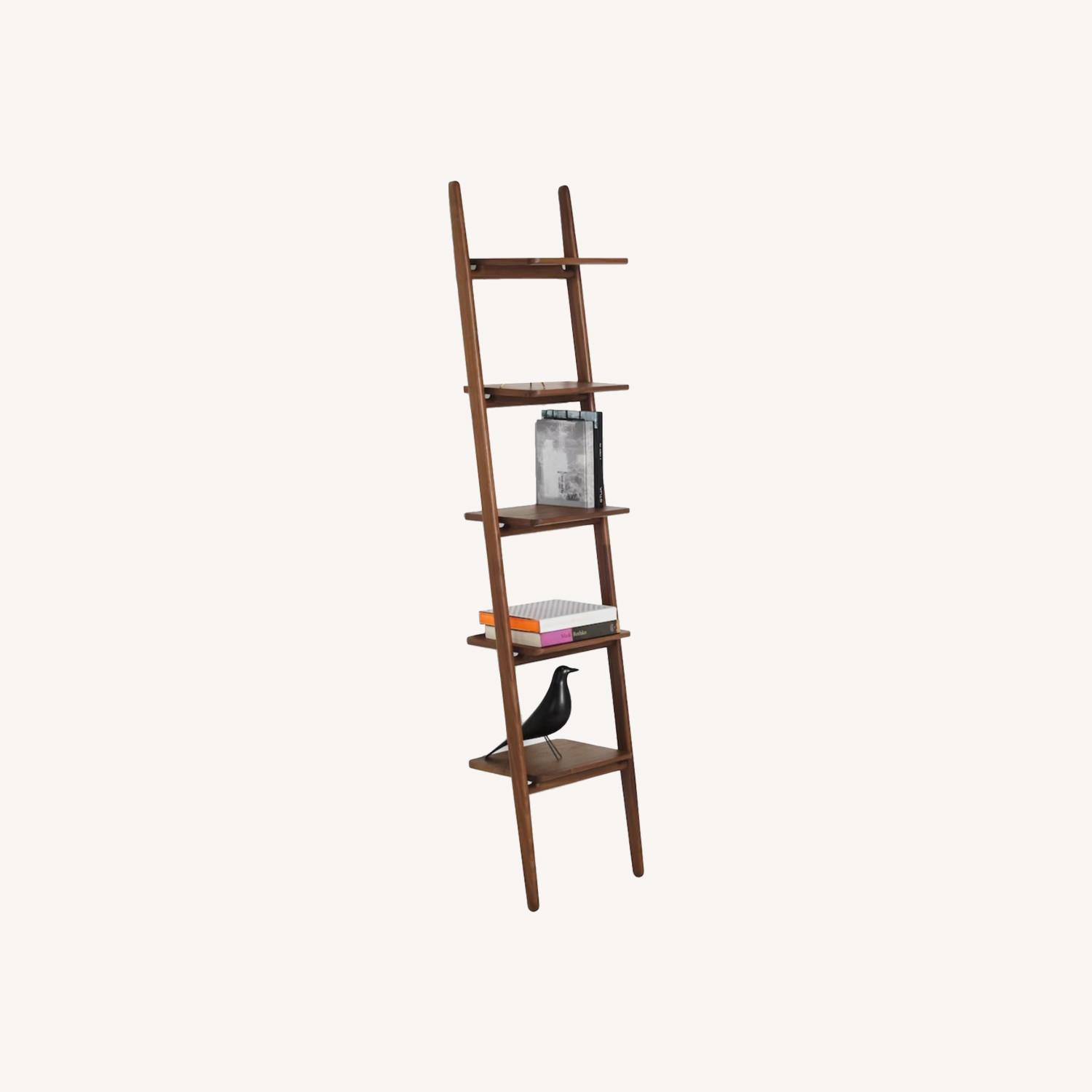 18 inch wide ladder shelf store