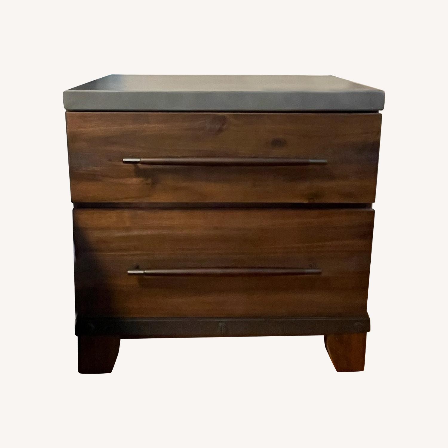 Raymour & Flanigan Rustic Nightstand - AptDeco