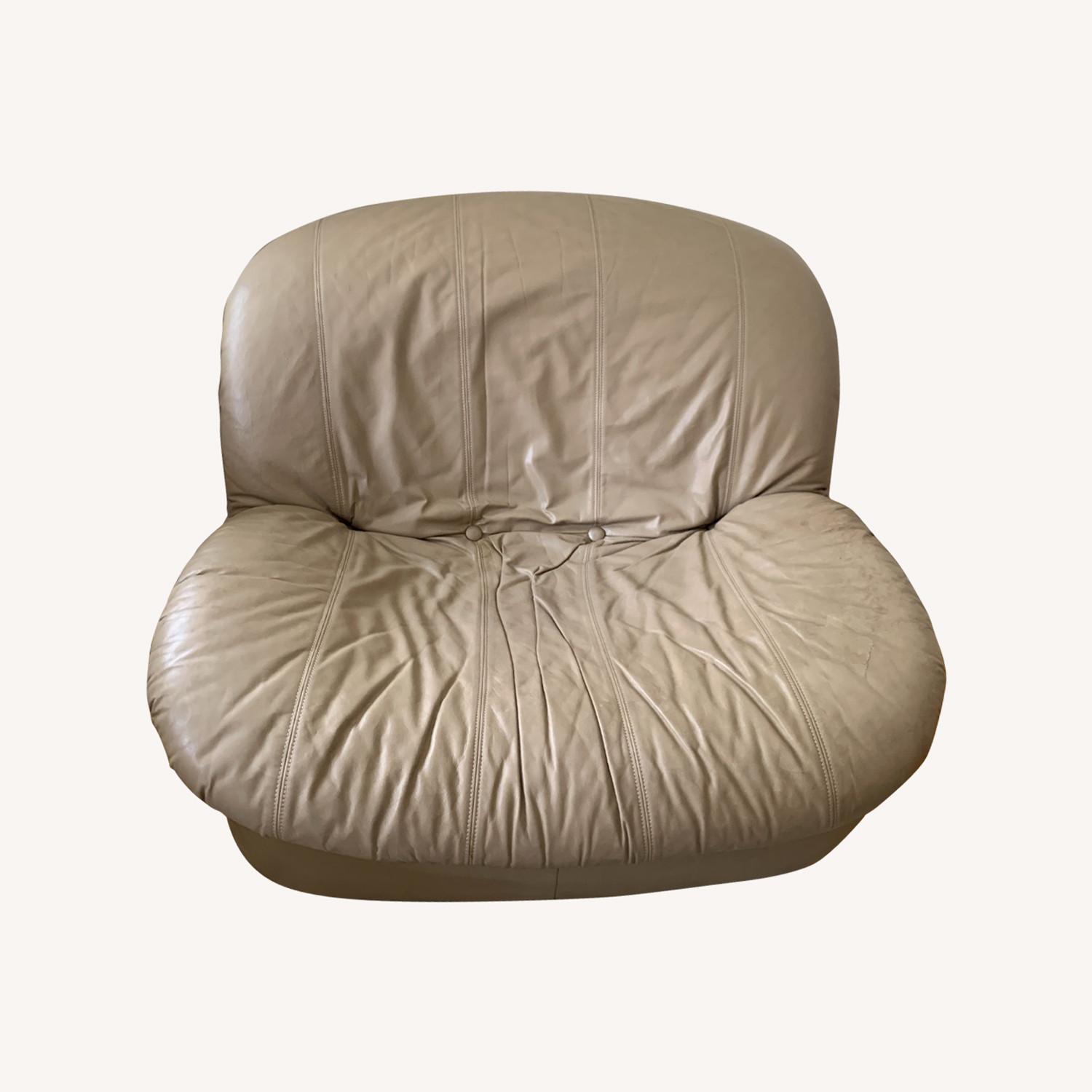 Comfy Tan Leather Armchair - AptDeco