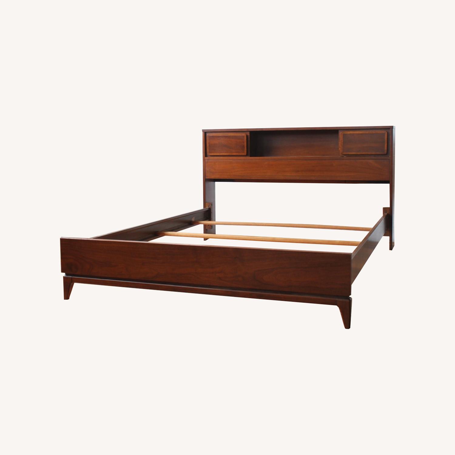 Kent Coffey Vintage Mid Century Modern Full Bed - AptDeco