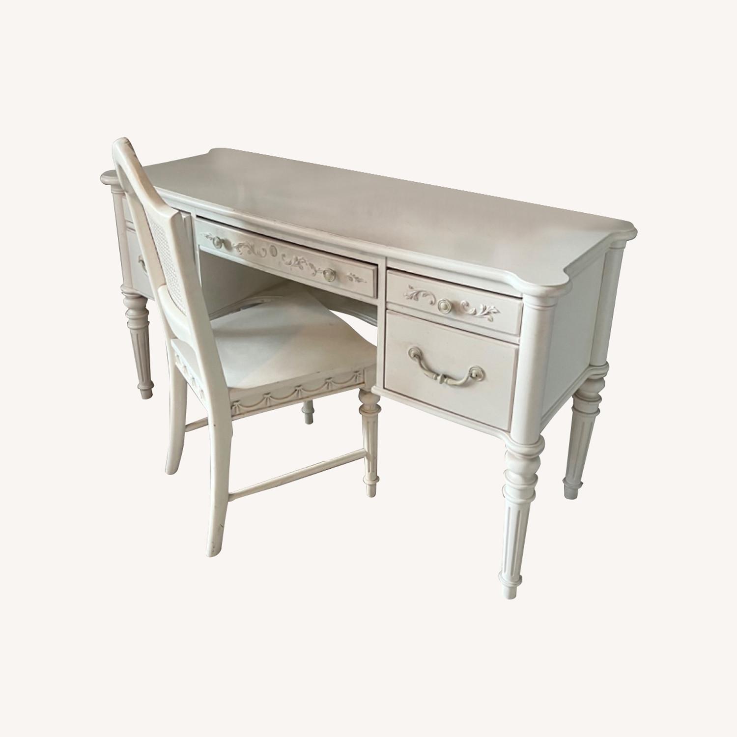 Stanley Young American Desk - AptDeco