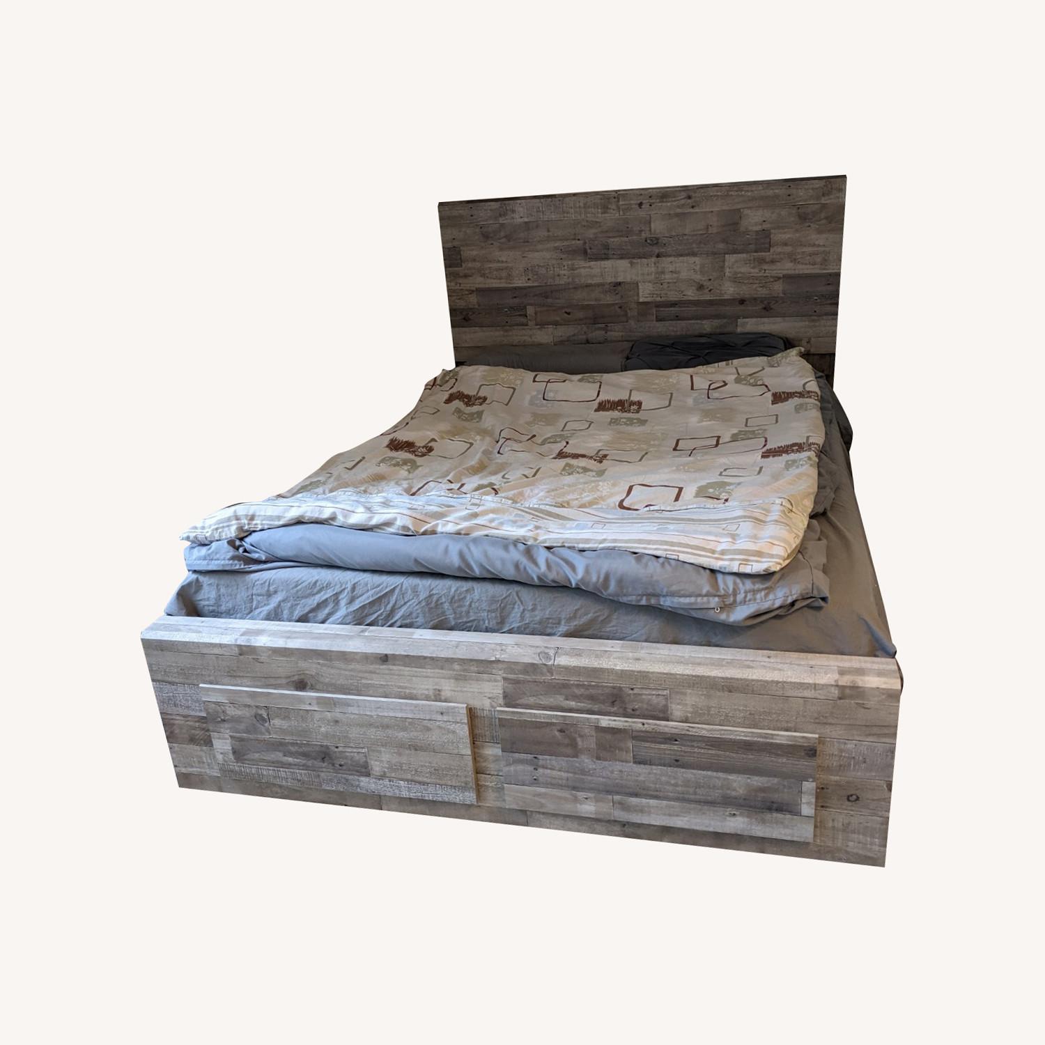 Ashley Furniture Effie Queen Panel Bed - AptDeco