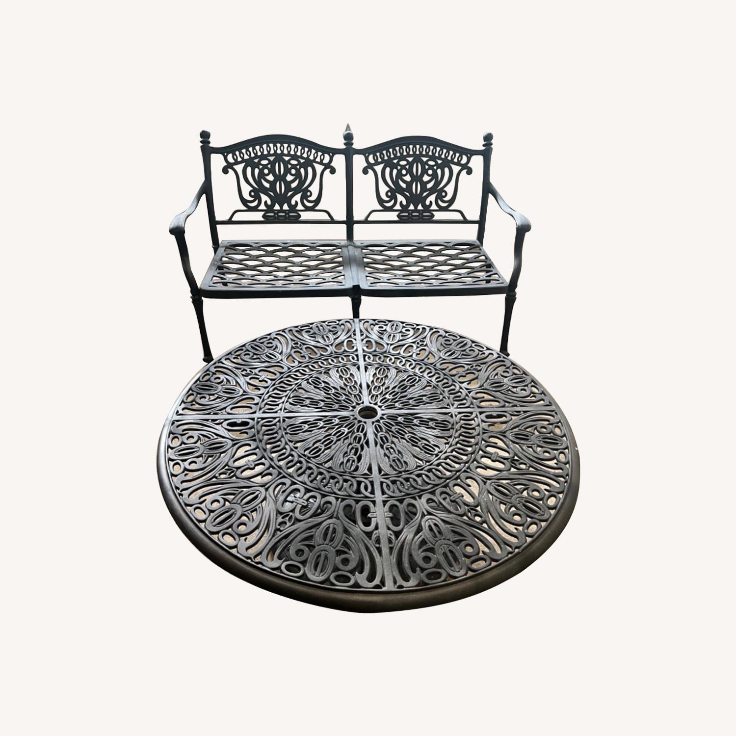 Fortunoff Seating Set - AptDeco