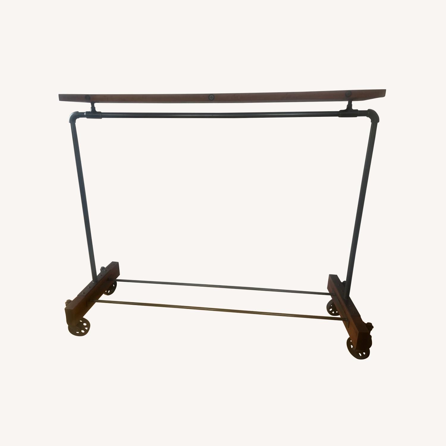 Rolling Rack - AptDeco