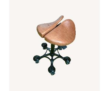 Salli Saddle Chair for Ergonomic Sitting - AptDeco