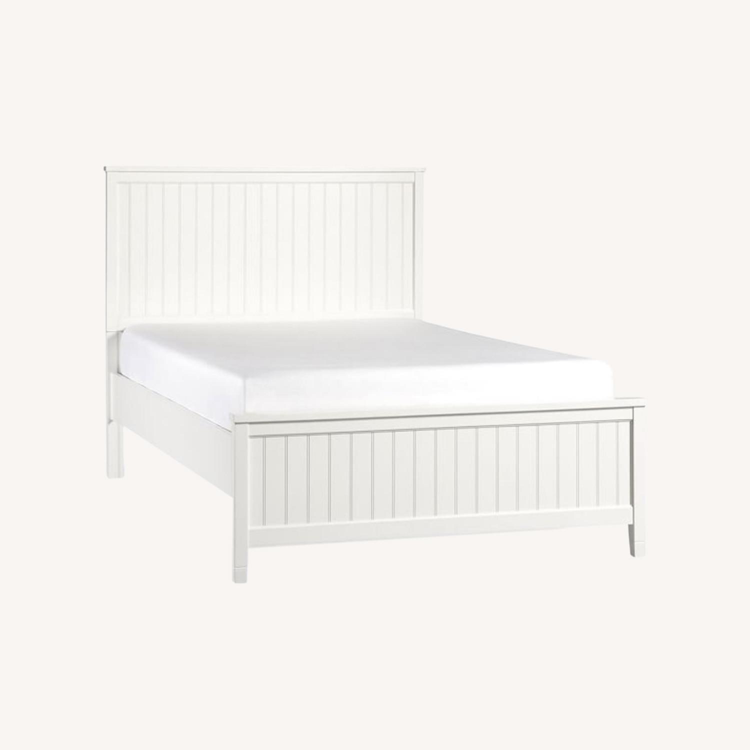 Pottery Barn Beadboard Basic Bed - AptDeco