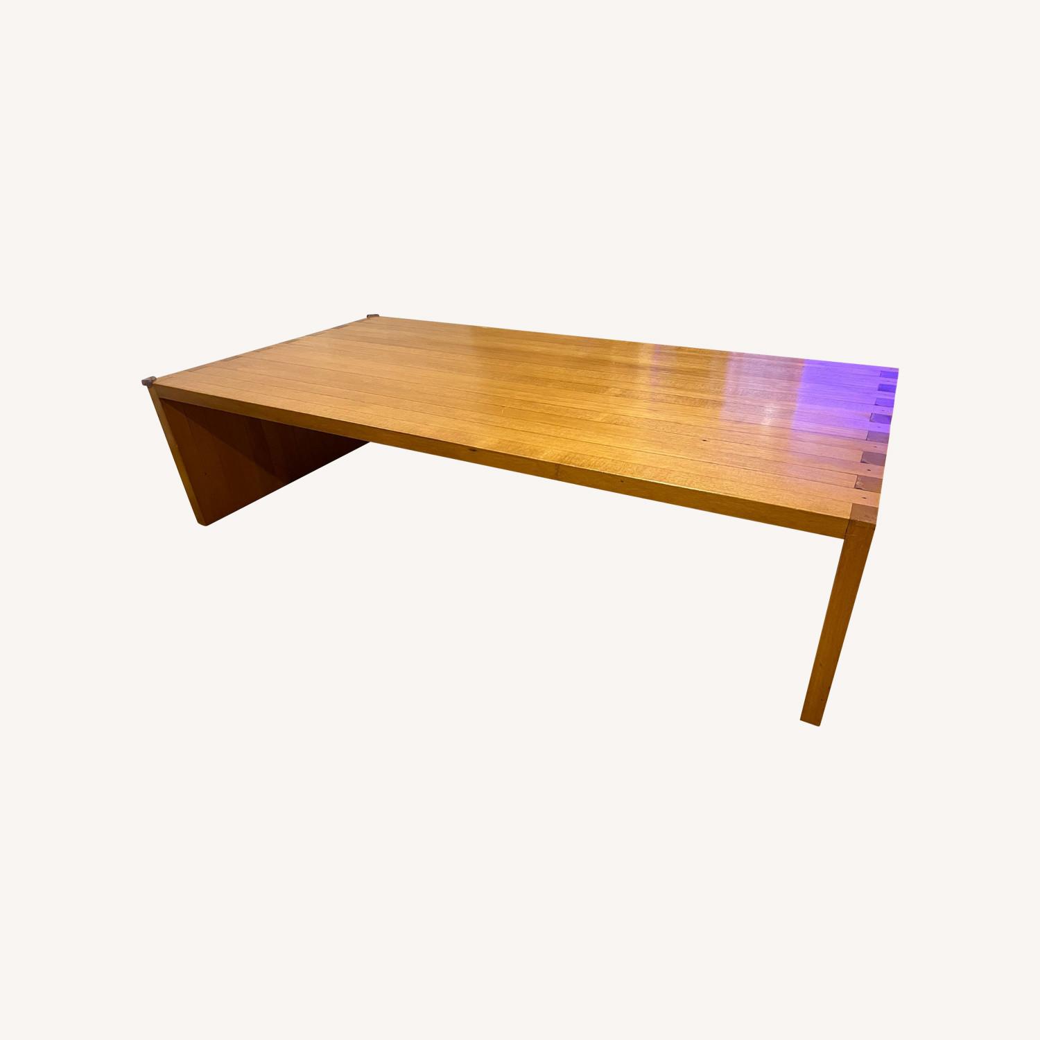 Coffee Table - Tauari Reforestation Wood - AptDeco