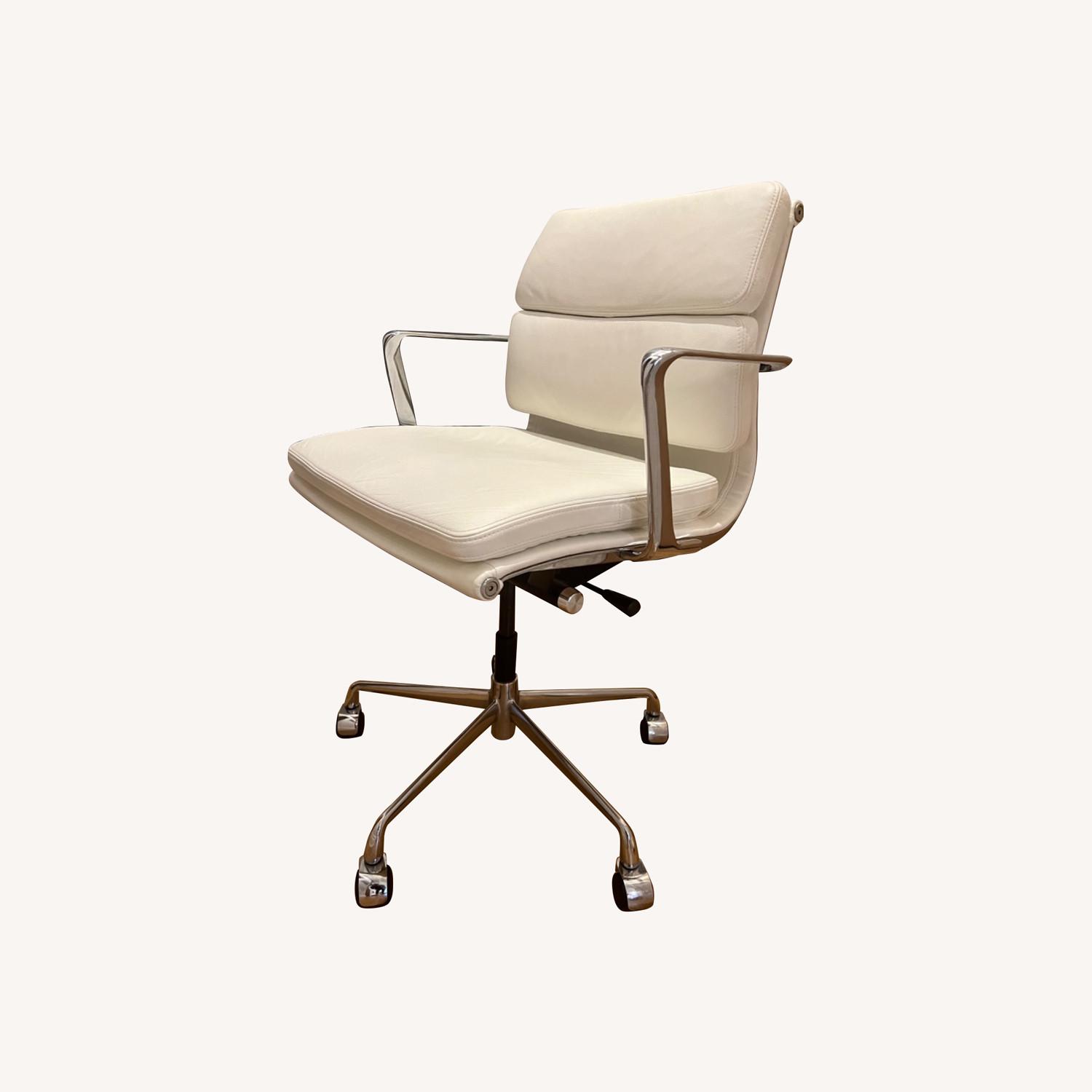 White Executive Office Chair - AptDeco