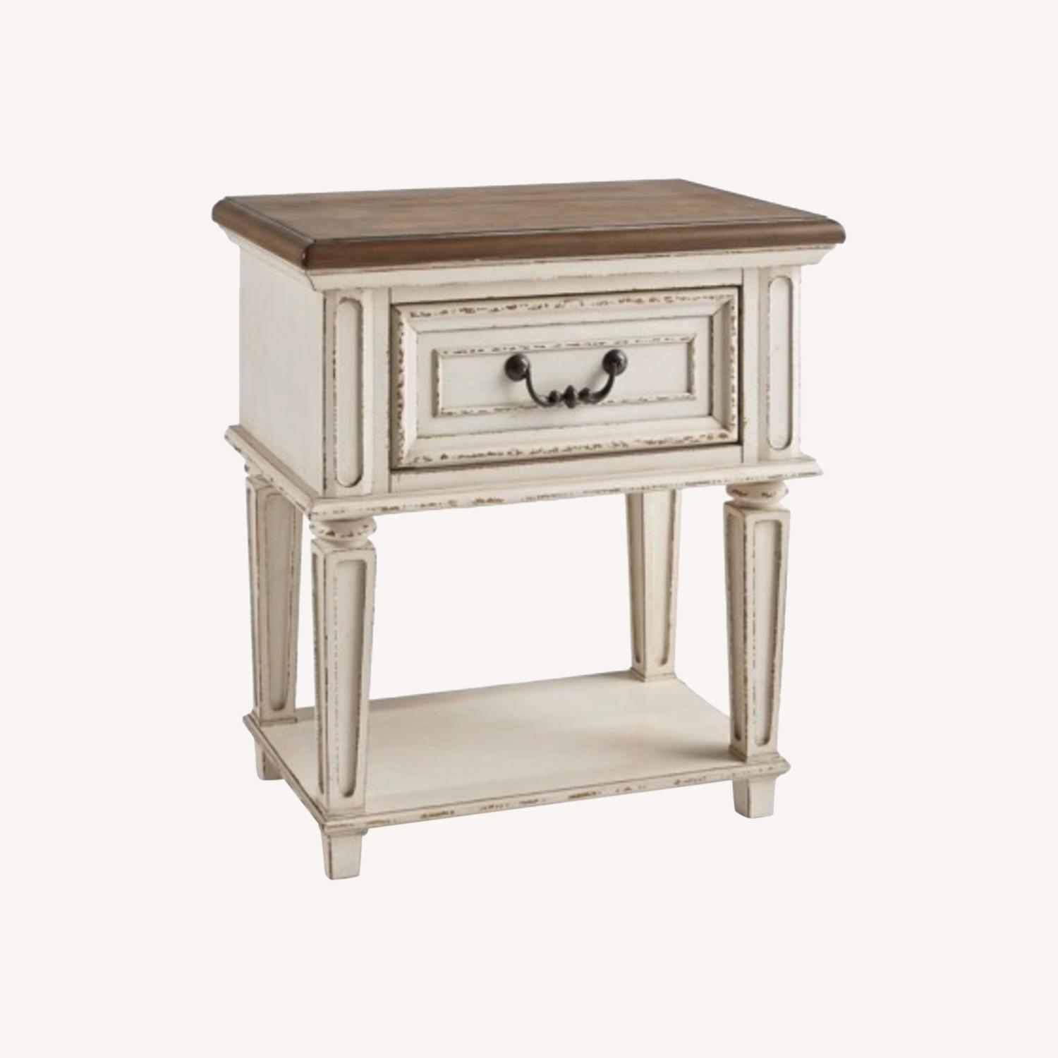 Ashley Furniture Realyn Night Tables x2 - AptDeco