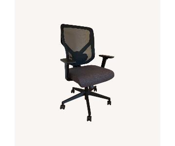 Staples Office Chair - AptDeco
