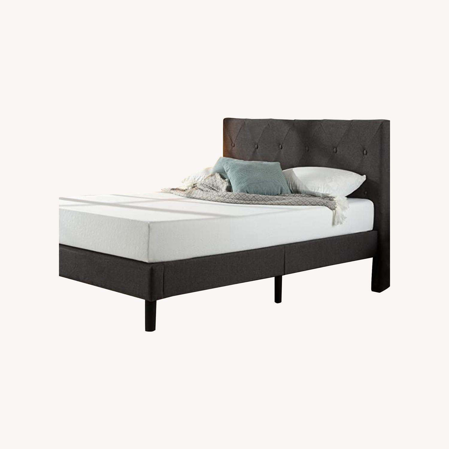 Bed Bath & Beyond Bed - AptDeco
