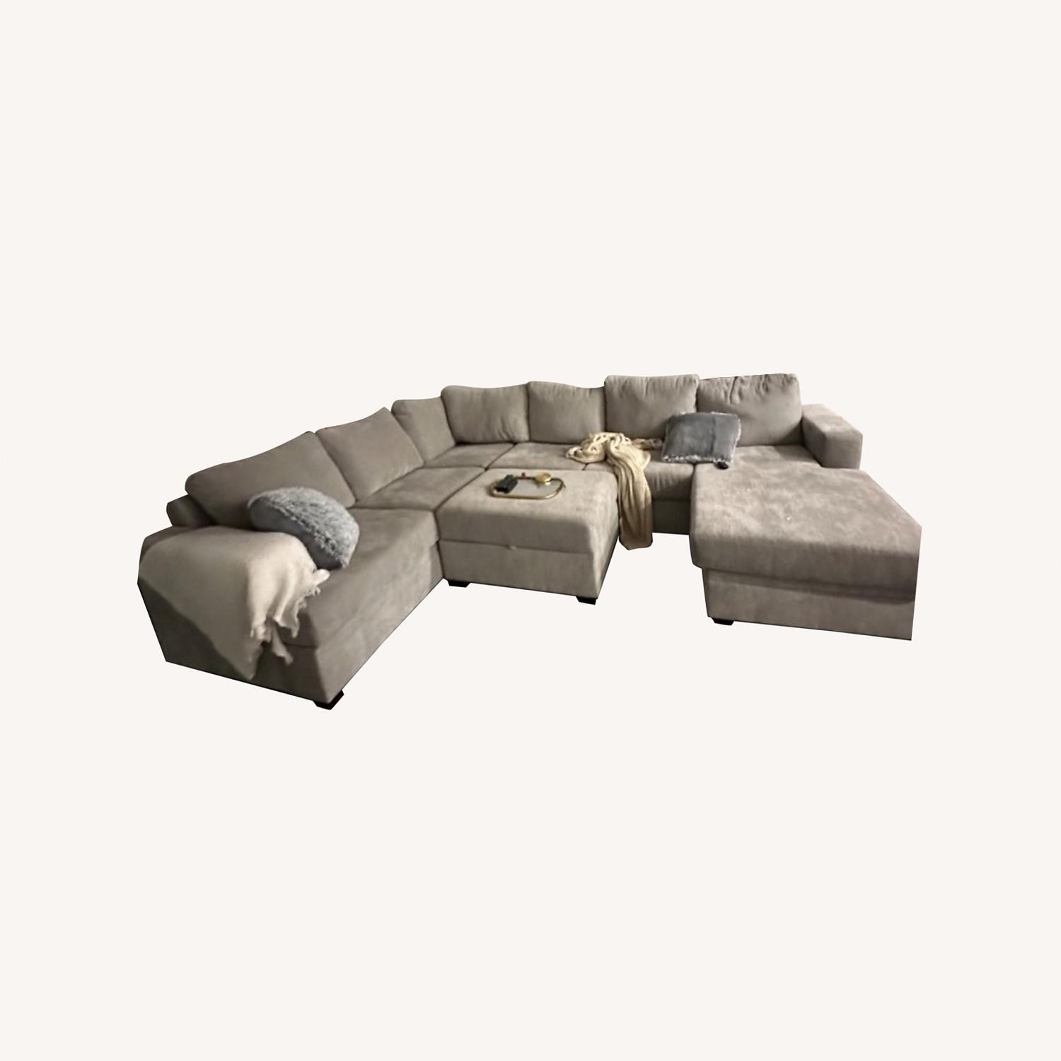 Living Spaces 127 Bonaterra Sectional - AptDeco