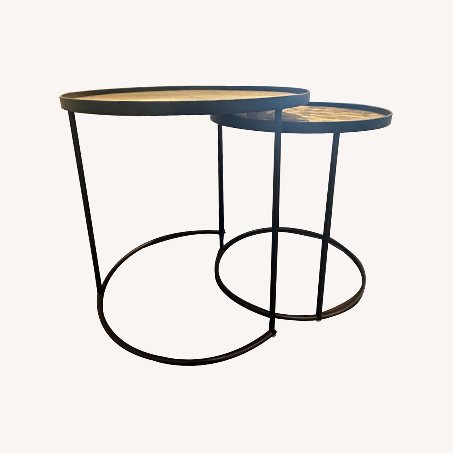 Macy's Set of 2 Nesting Tables - AptDeco