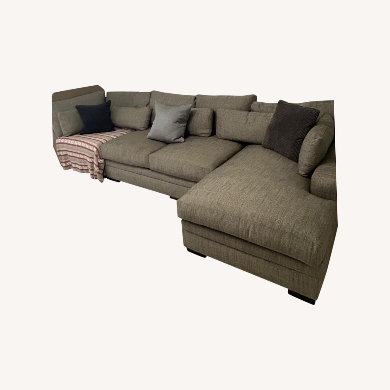 American Signature Sectional - AptDeco