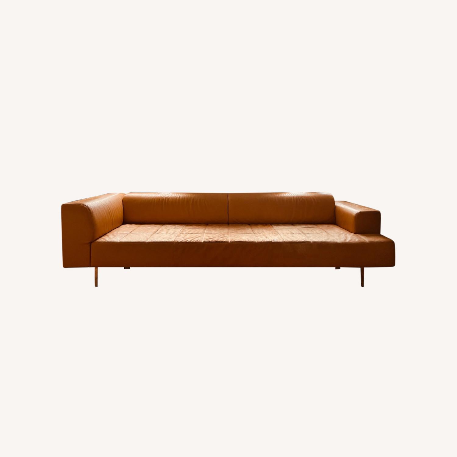 Rare Poltona Frau Quadra Sofa - AptDeco