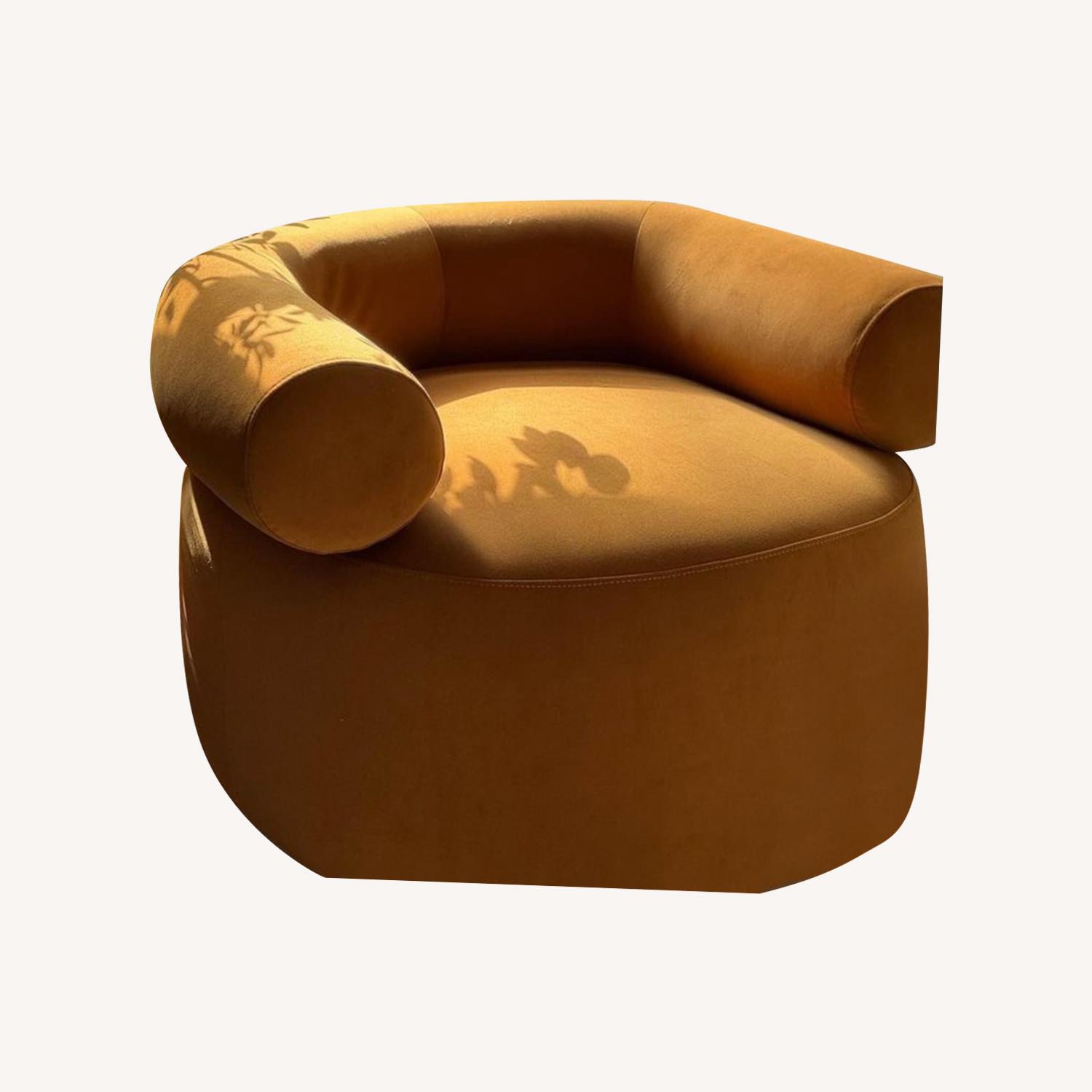 Design Within Reach Sarah Ellison Hugh Chair - AptDeco