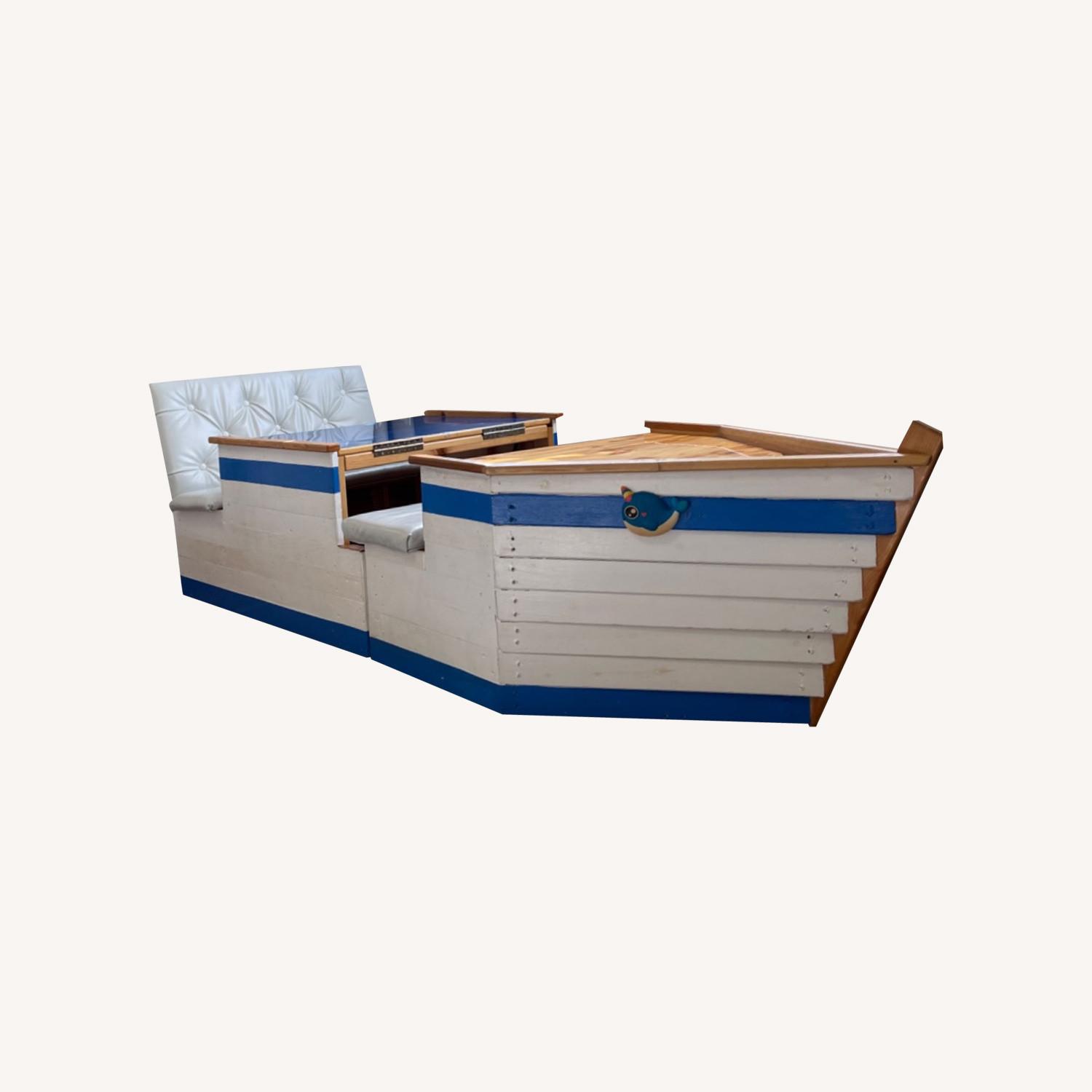 Hand made Boat Shape Kids Desk - AptDeco