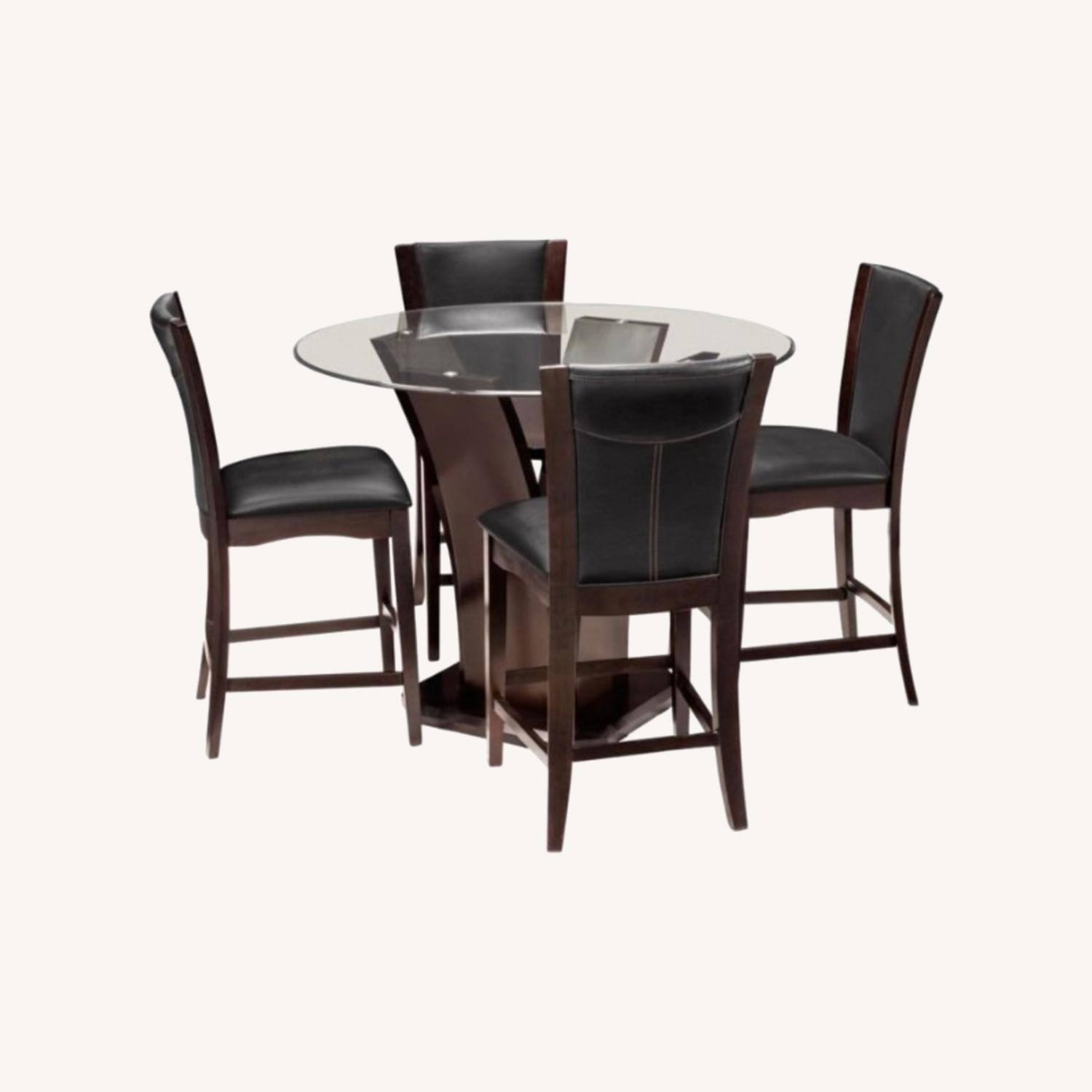 Raymour & Flanigan High Top Dining Room Table - AptDeco