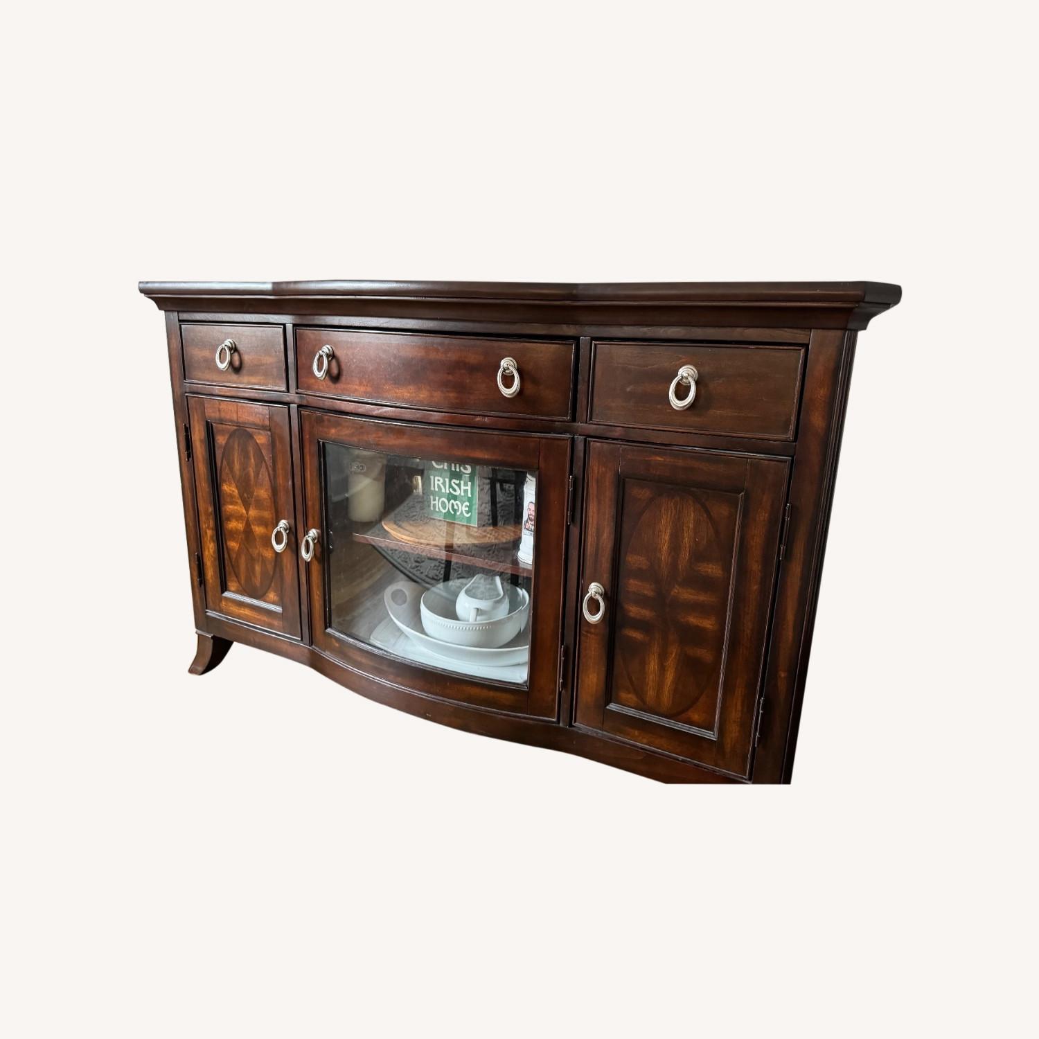 Value City (HomeElegance Keegan) Server - AptDeco