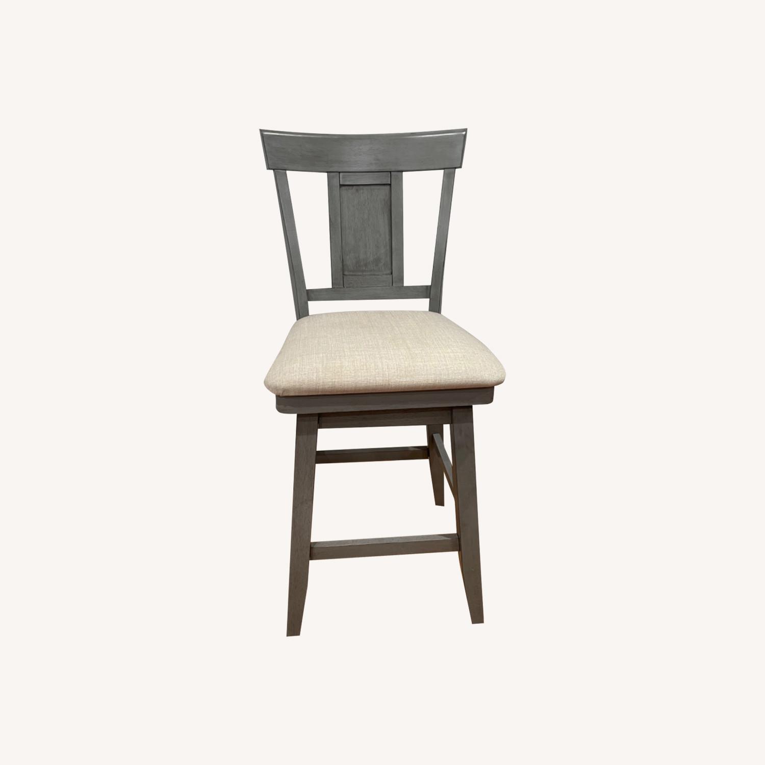 Tall Kitchen Chairs - AptDeco